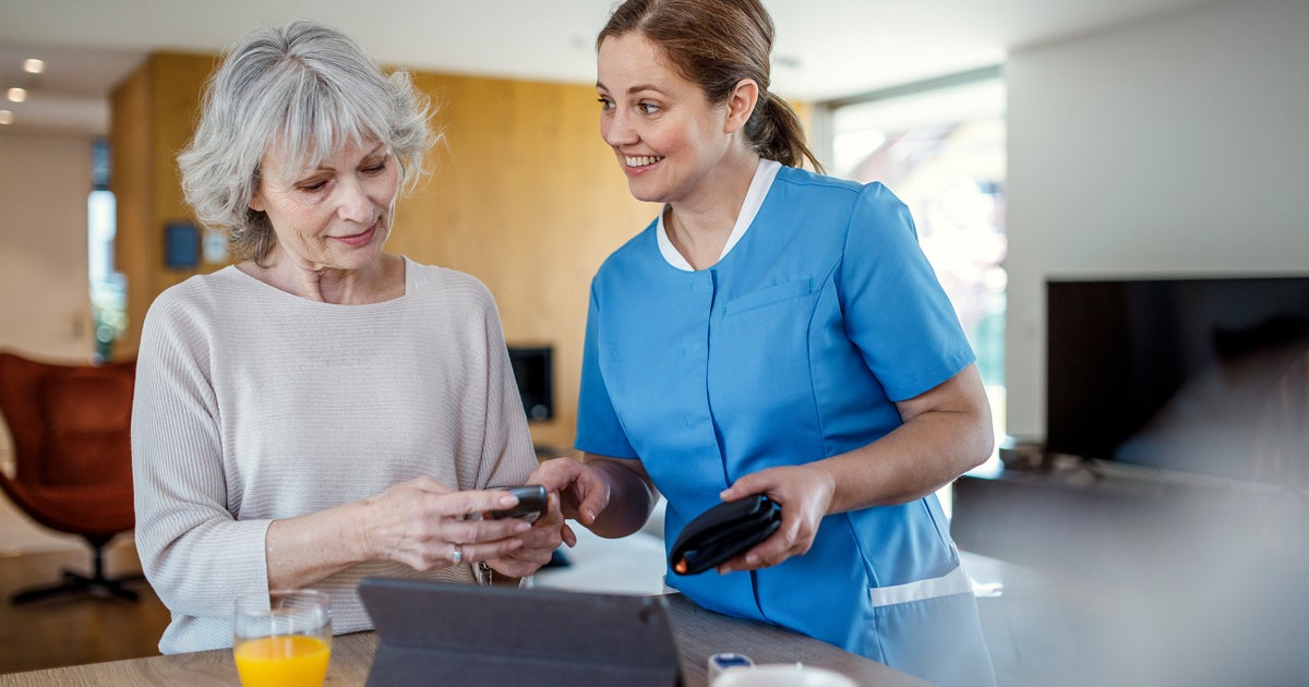 I'm A Care Home Manager — Here's How To Navigate Moving A Parent Into A ...