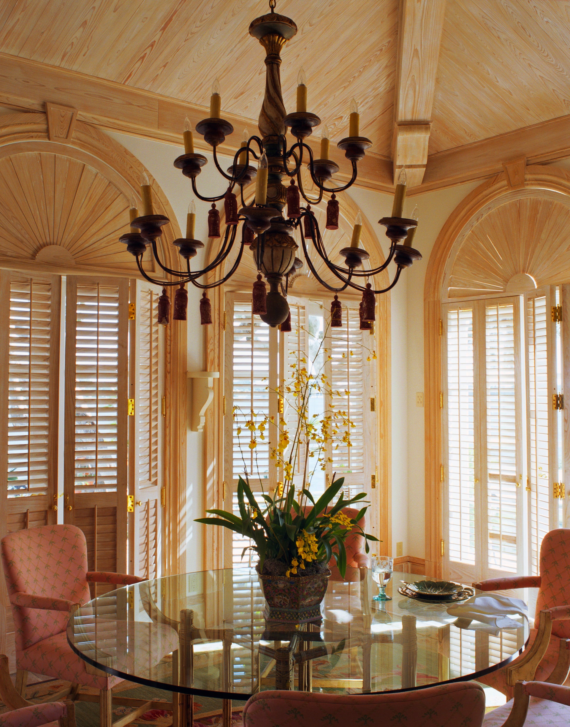 22 Tacky Home Design Trends That Are Mega-Popular For Some Reason ...
