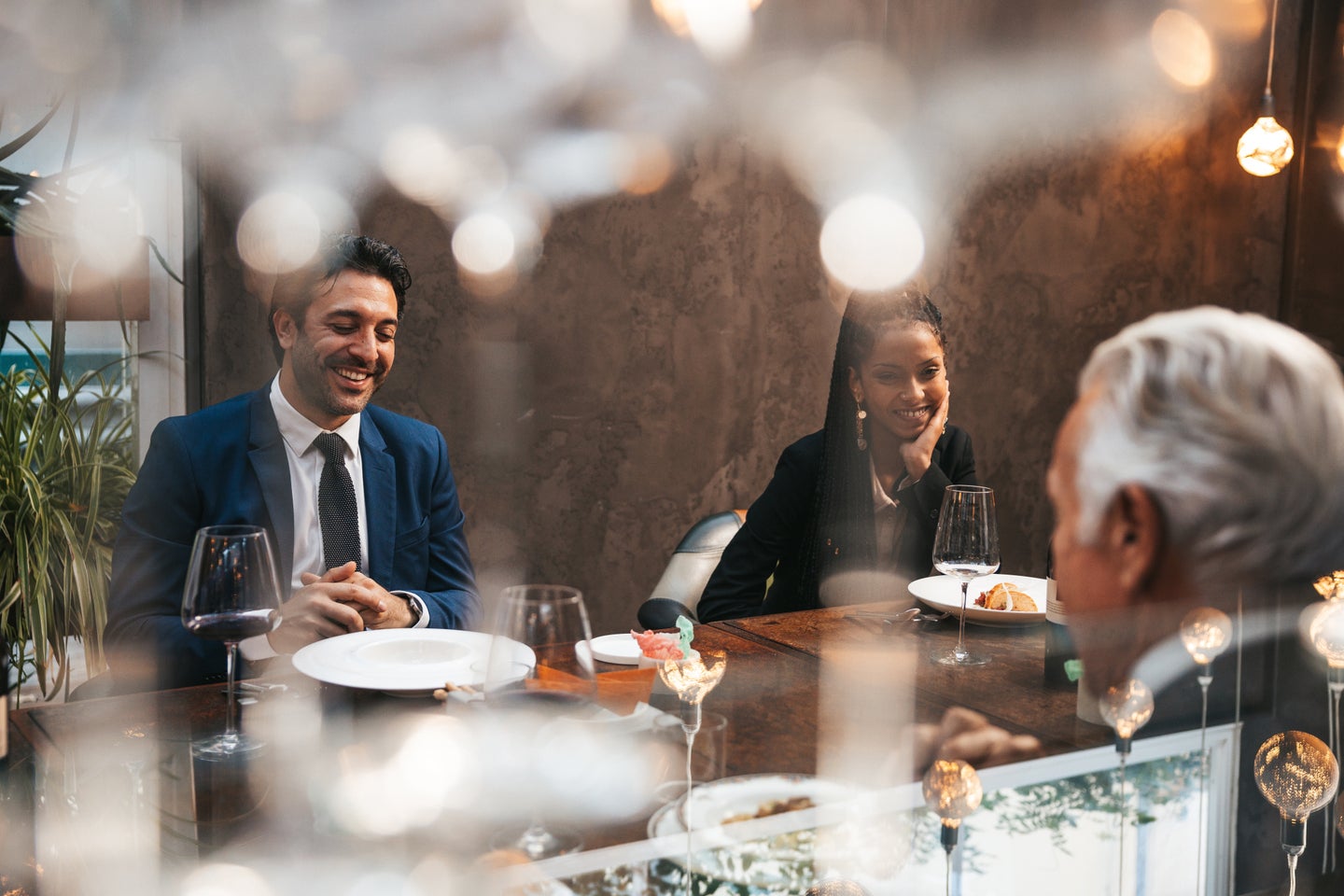Are Restaurant Dress Codes Discriminatory? Here's The Answer ...