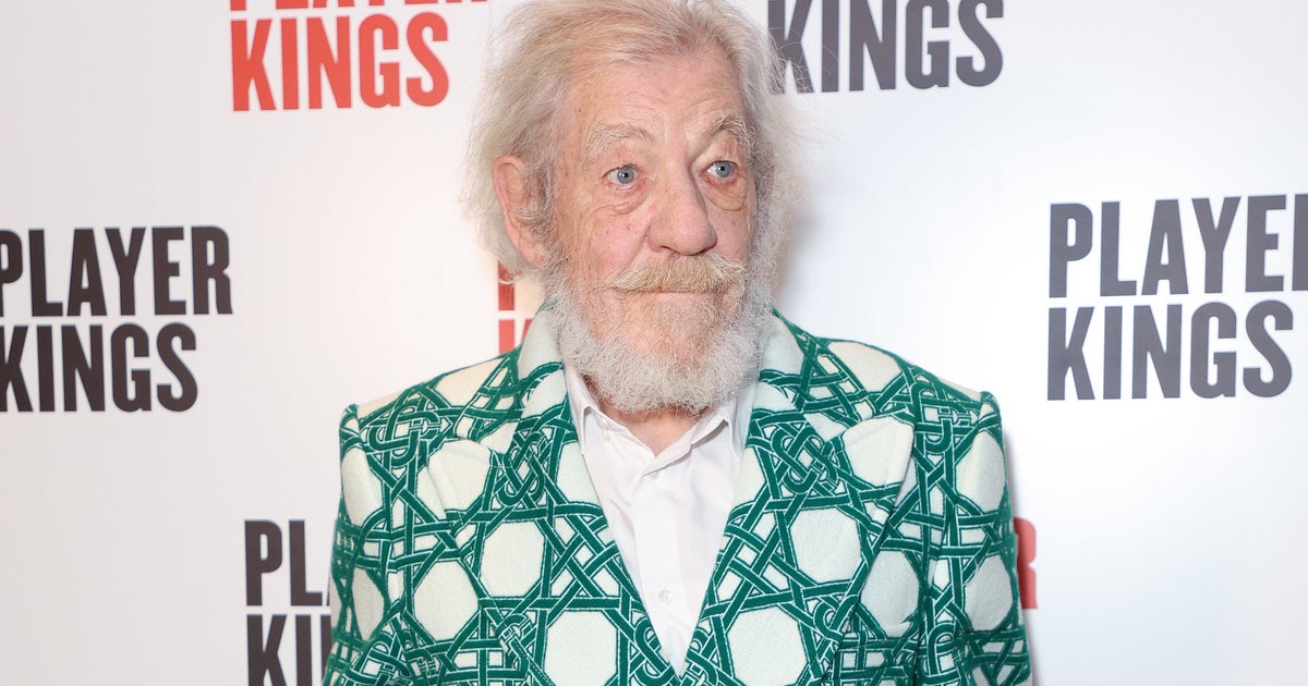Ian McKellen's Team Issues Statement After Actor Is Taken To Hospital ...