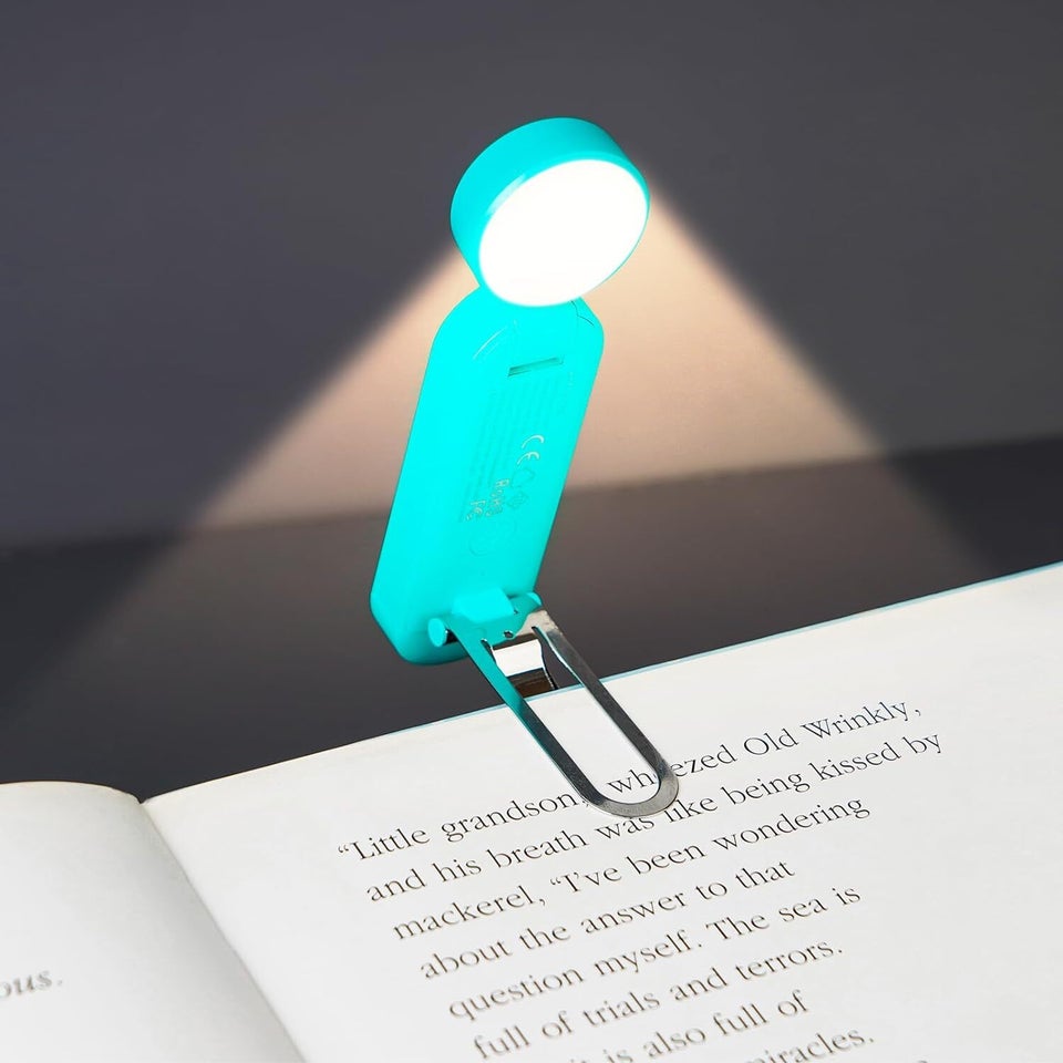 The Best Portable Reading Lights For Nighttime Bookworms | HuffPost Life