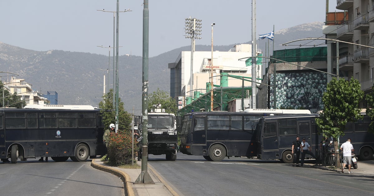 Αμπελόκηποι: Επεισόδια μεταξύ οπαδών με τρεις τραυματίες και ...