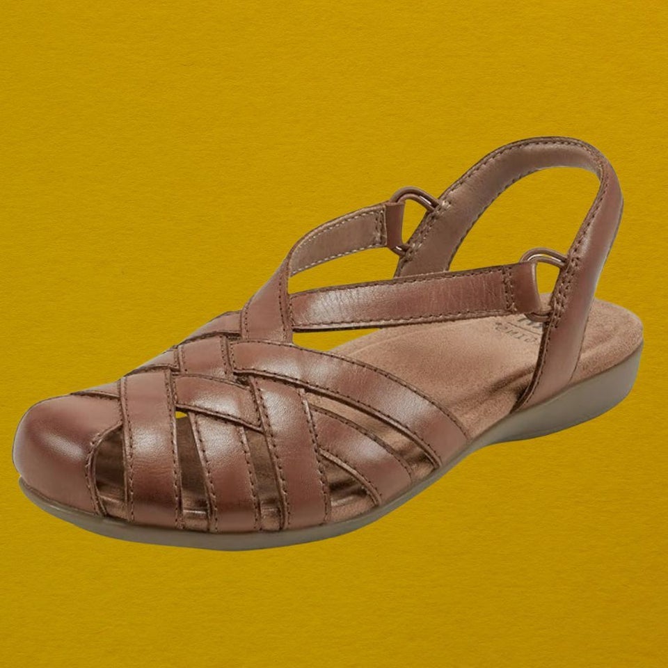14 Comfortable Sandals That Cover Your Toes | HuffPost Life