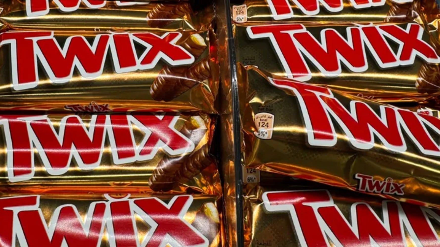 Twix Candy Logo
