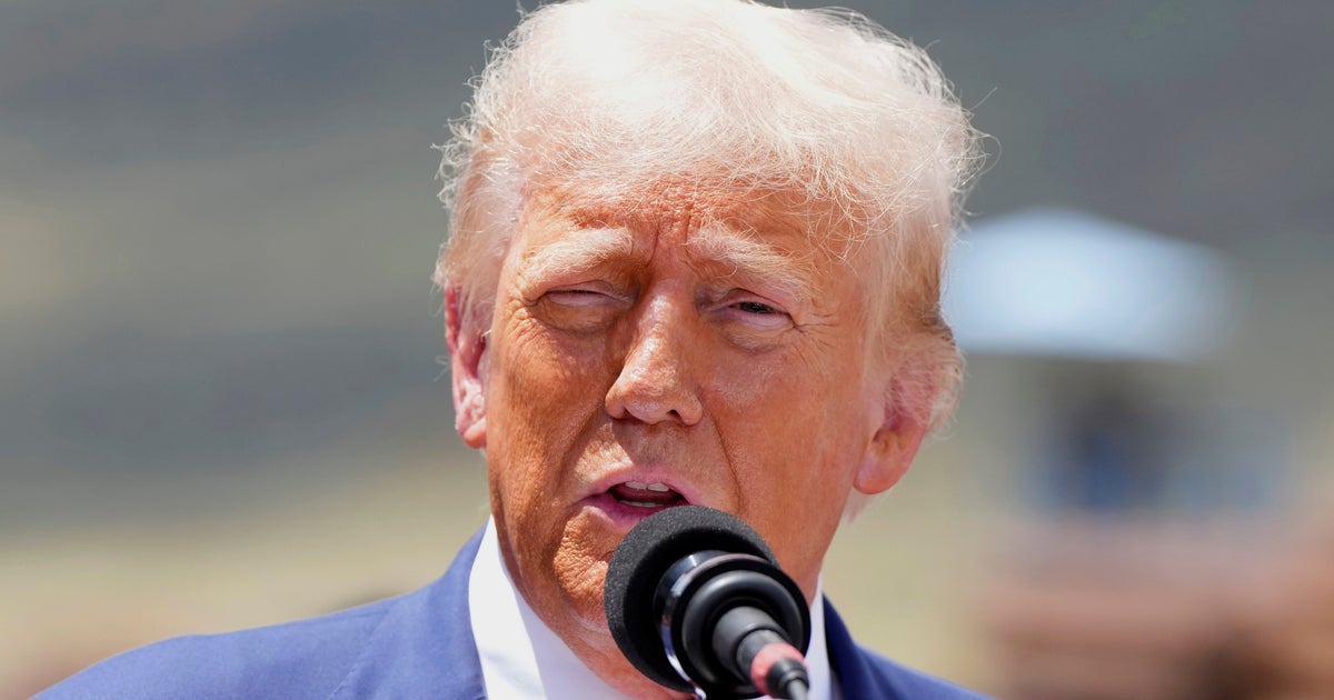 18 Singers Who Have Hit Out At Donald Trump For Using Their Songs ...