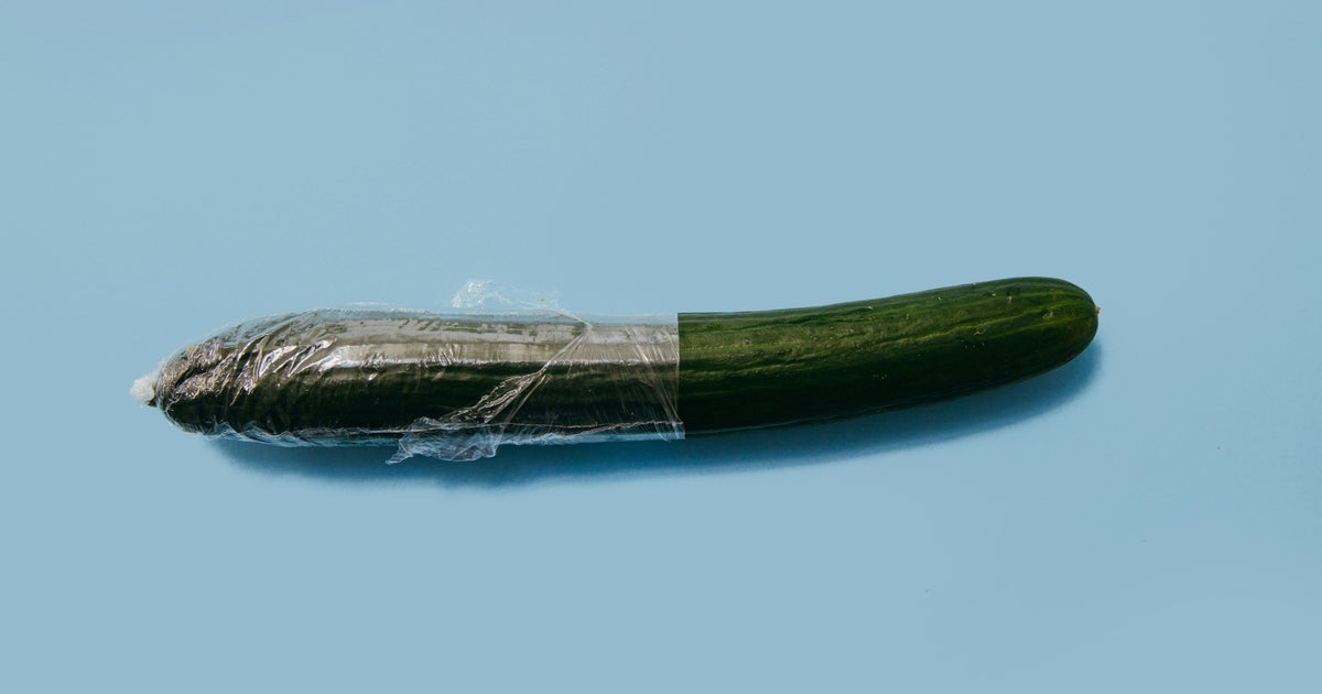 So THIS Is Why Cucumbers Have To Be Wrapped In Plastic | HuffPost UK Life