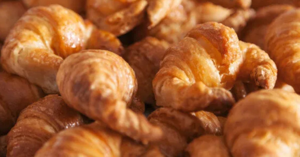 Italian Cornetto Vs French Croissant: What's The Difference? | HuffPost ...