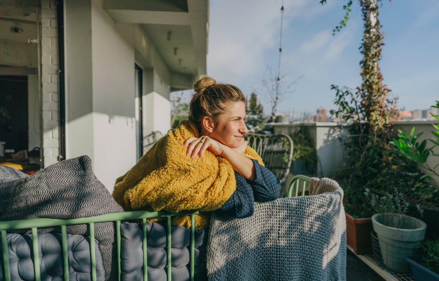 How Getting Morning Sunlight Can Help You Sleep Better | HuffPost Life