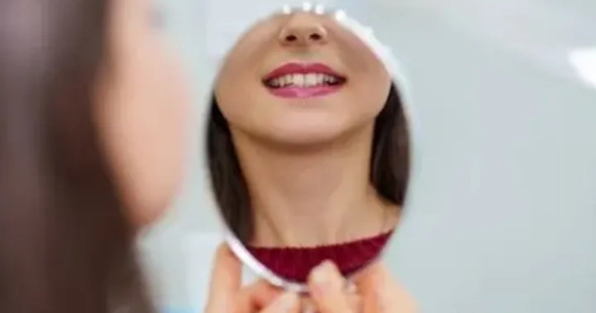 3 Mouth Signs Of Vitamin B12 Or Folate Deficiency | HuffPost UK Life