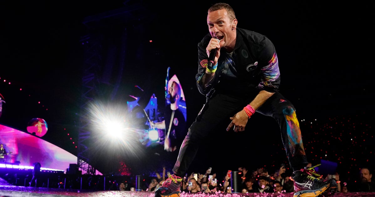 Chris Martin Shares When Coldplay Will Retire From Releasing Music ...