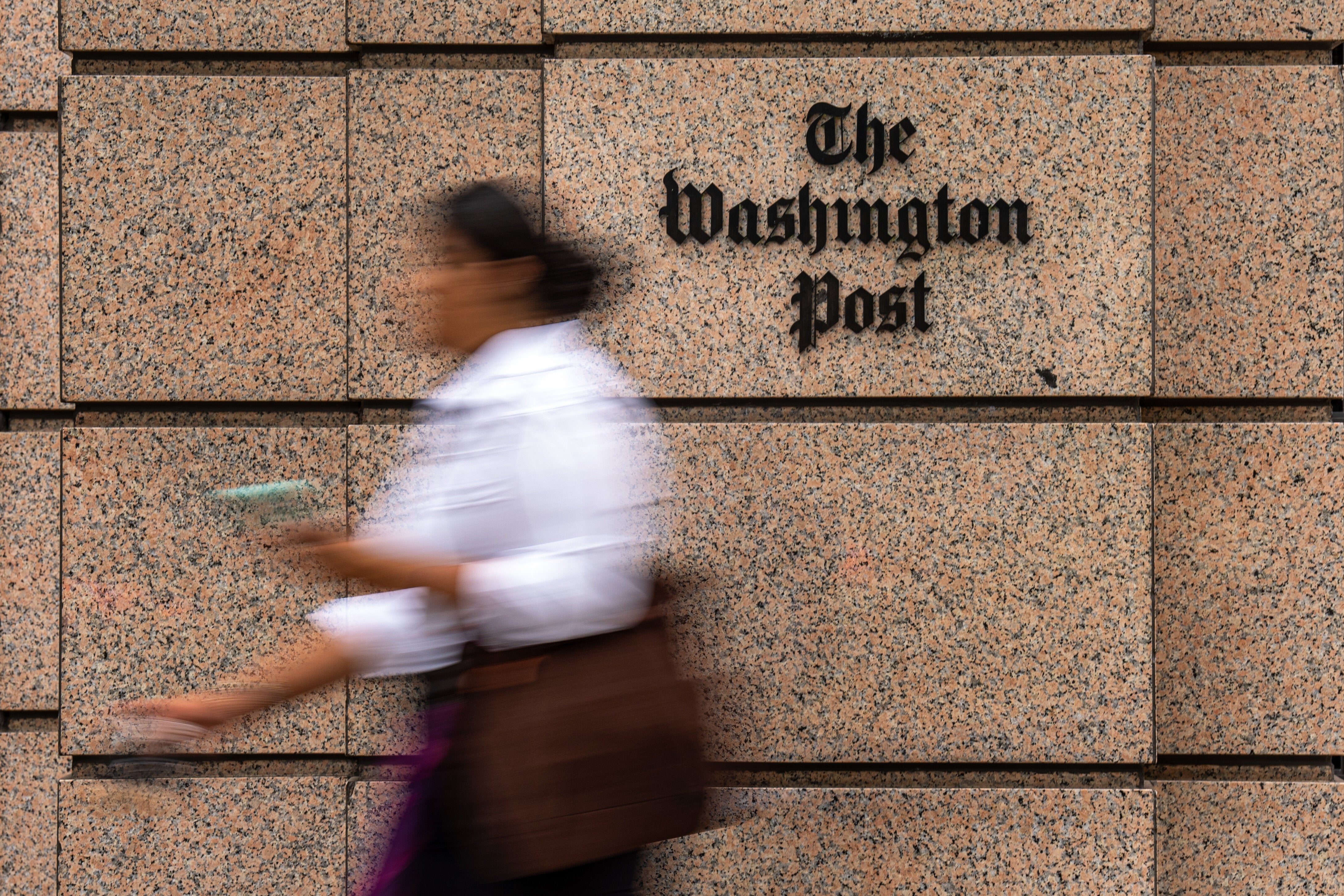 Washington Post Subscriptions In Free Fall After Bezos Blocks Washington Post Subscriptions In Free Fall After Bezos Blocks