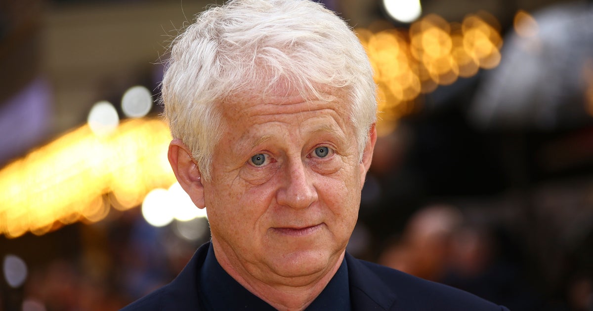 Love Actually Creator Richard Curtis Is Done With Directing | HuffPost ...