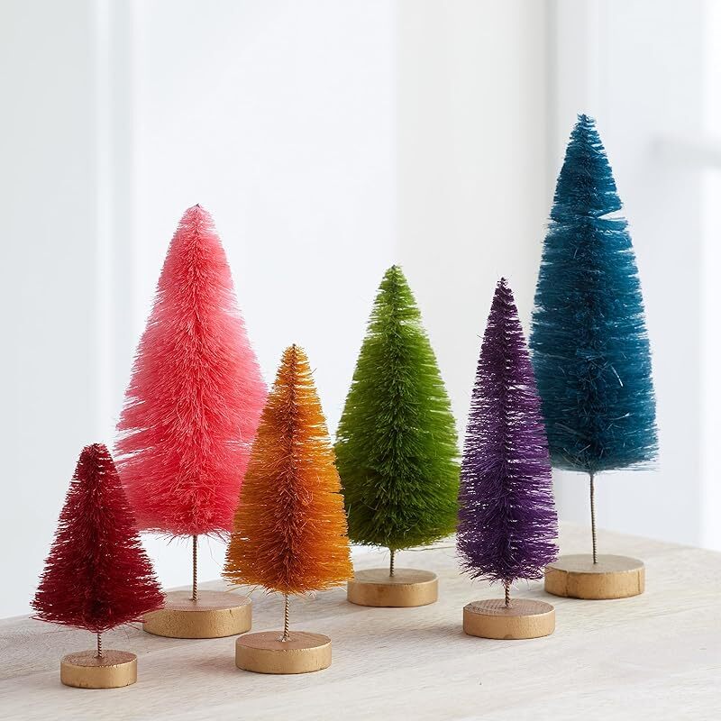 20 Fun And Kitschy Christmas Decorations You Secretly Need | HuffPost Life