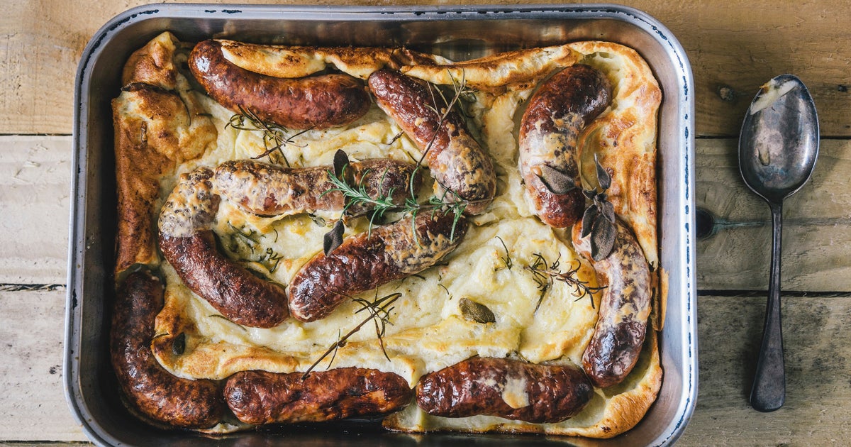Mary Berry's Toad In The Hole Recipe For 4 People | HuffPost UK Life