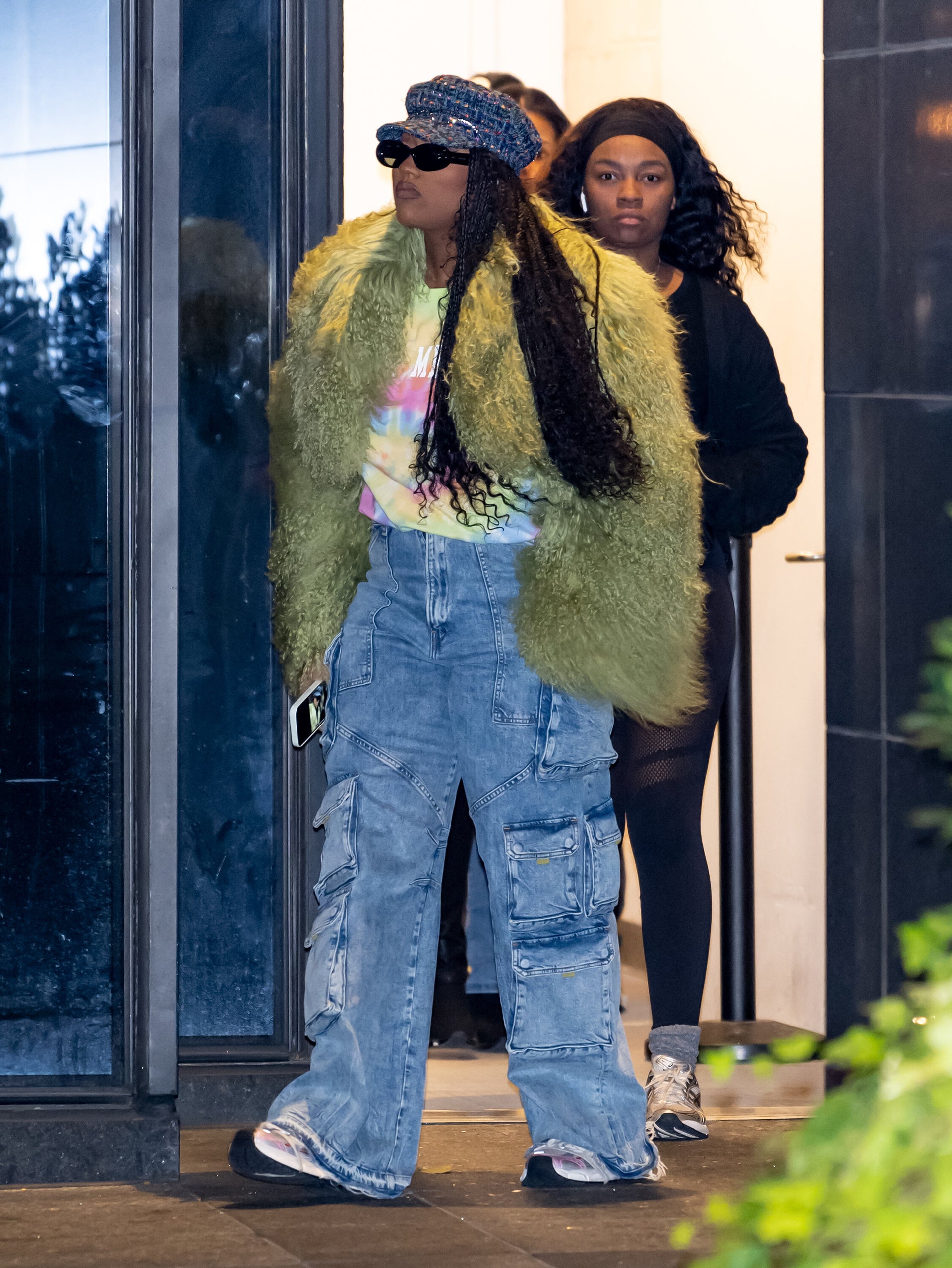 These 2000s Style Trends Made A Comeback In 2024 | HuffPost Life