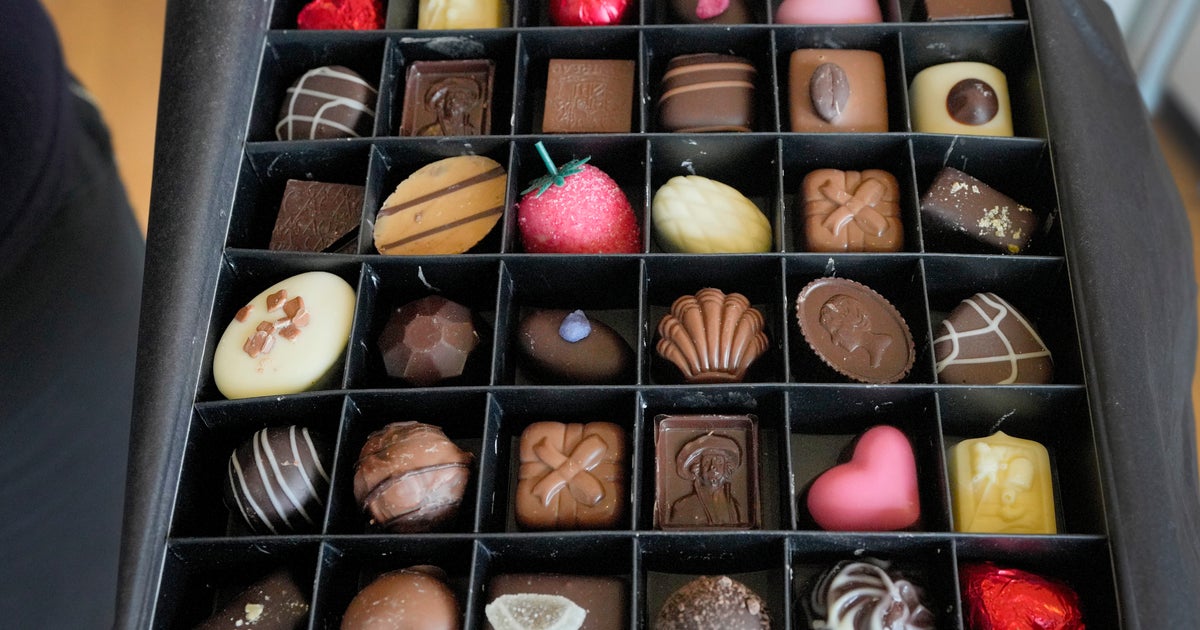 Check These 3 Signs On Chocolate Labels To See Their Quality | HuffPost ...