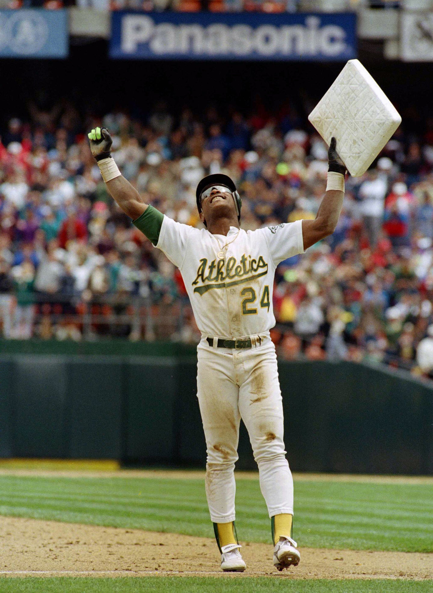 MLB Hall Of Famer Rickey Henderson Dies At 65 | HuffPost Sports
