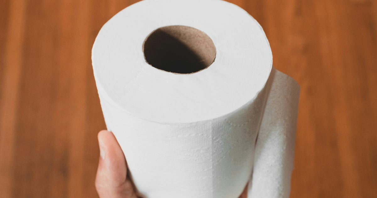 What Does Green Poop Mean? | HuffPost UK Life