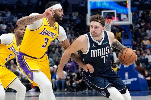 Blockbuster Trade Shocks NBA: Luka Dončić Joins Lakers in Stunning Deal with Mavericks!....