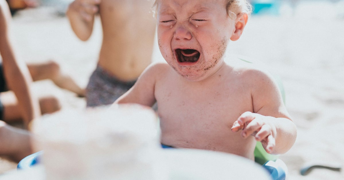 Don't Tell Your Child To 'Stop Crying' And Try These Phrases Instead ...