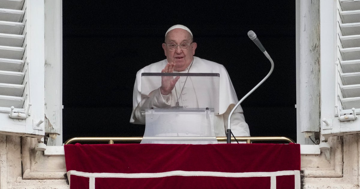 What Is Double Pneumonia? Pope Francis’s Recent Diagnosis Explained ...