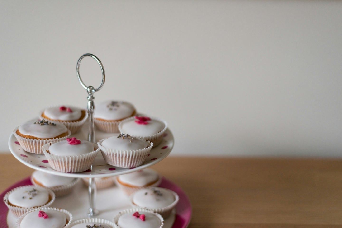 I Tried Nigella Lawson's Secret To Fluffy Cakes, And It Instantly ...
