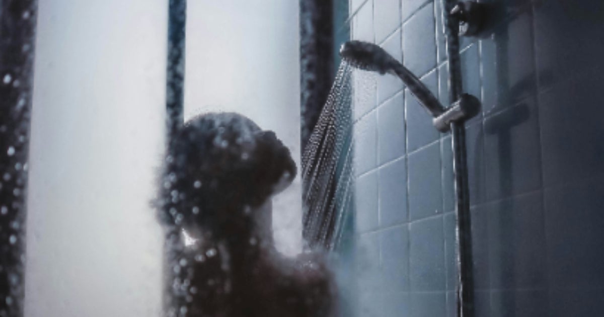 Taking Long Showers May Reveal Mental Illness, Experts Say | HuffPost ...
