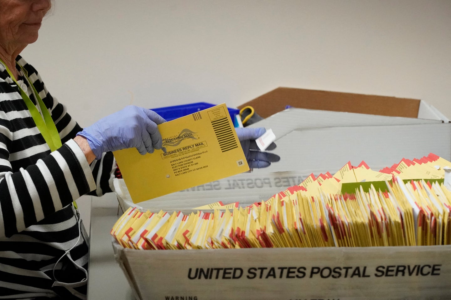 Utah Becomes First State To Phase Out Universal Vote-By-Mail | HuffPost ...