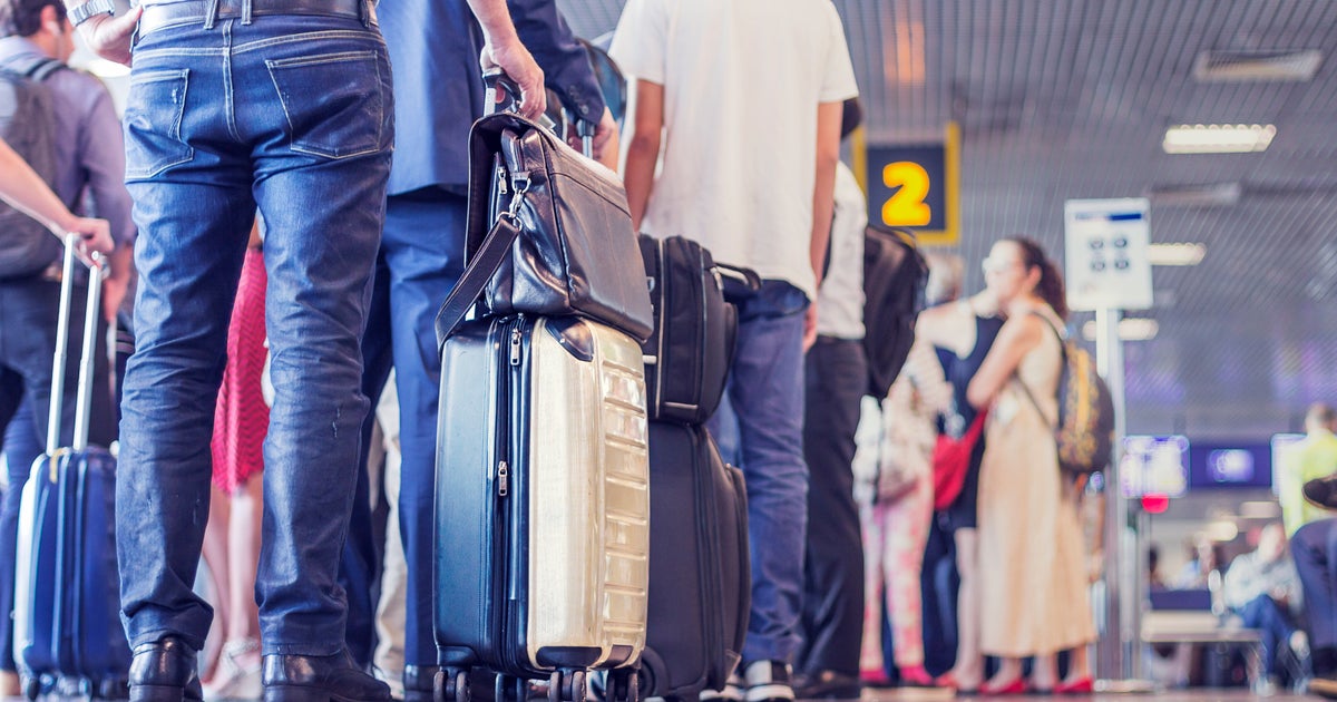 The Rudest Things You Can Do While Boarding A Plane | HuffPost Life
