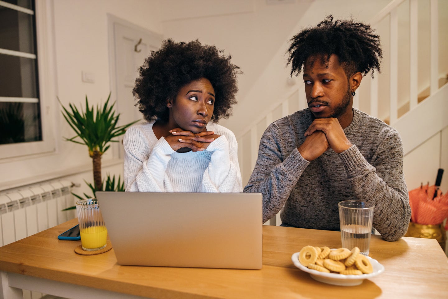 What Is The Grey Rock Method? | HuffPost UK Relationships