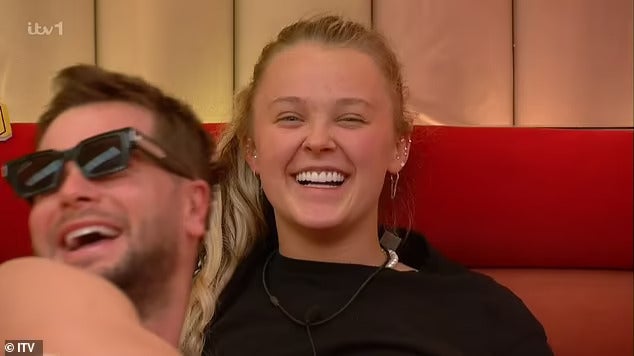 Jojo Siwa And Chris Hughes Flirting On Celebrity Big Brother – Why Do We Care? | HuffPost UK Life