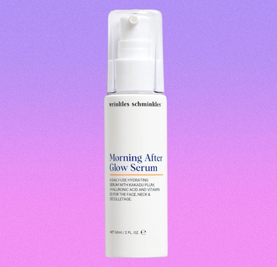 12 Anti-Aging Products For Chest Wrinkles, According To Derms ...