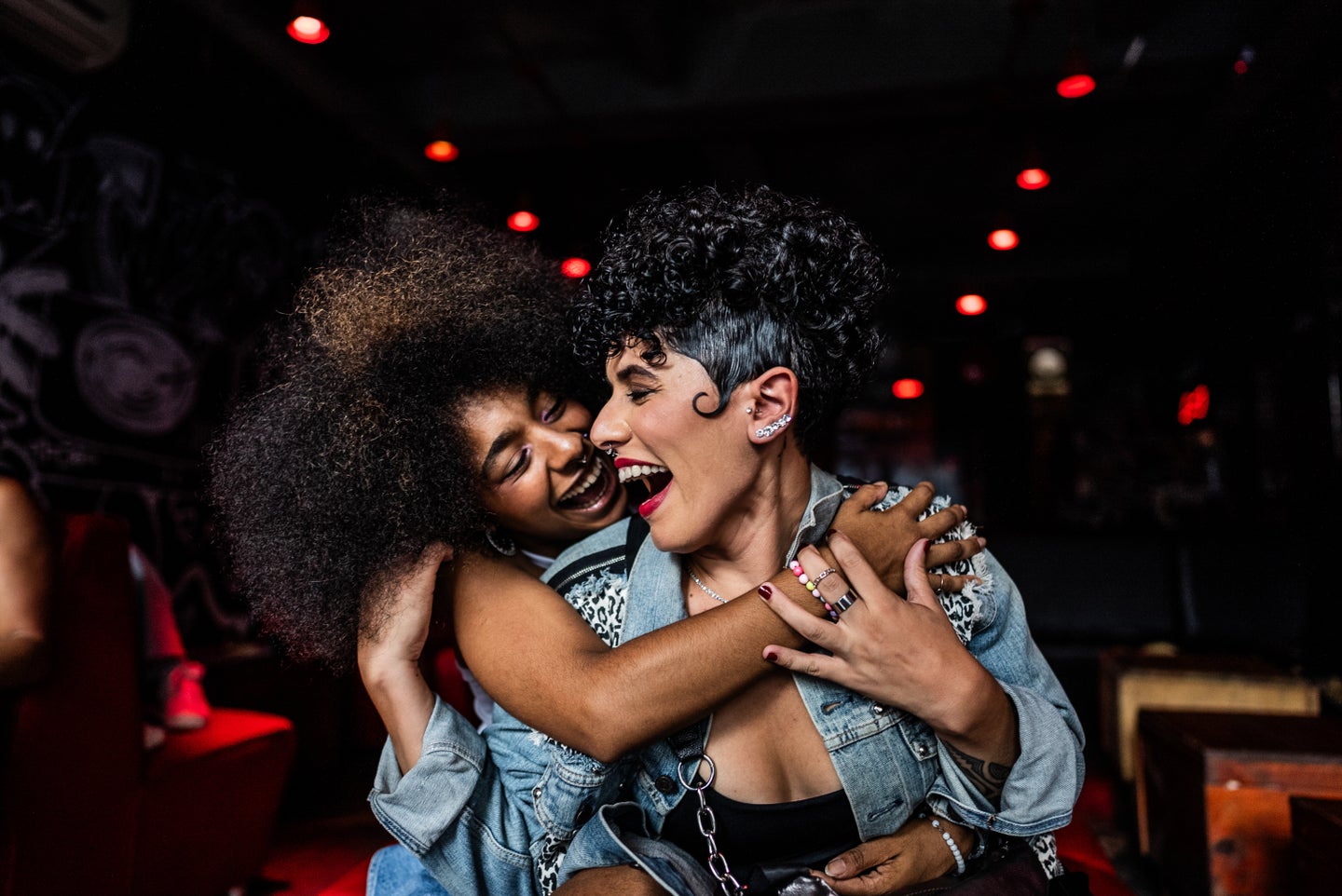 Study: Counting Your Partner As A Best Friend May Mean Your Friendships ...