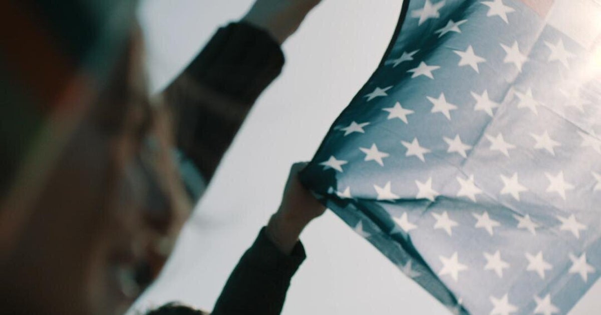 When Did Americans Get So Obsessed With The Flag? | HuffPost Videos