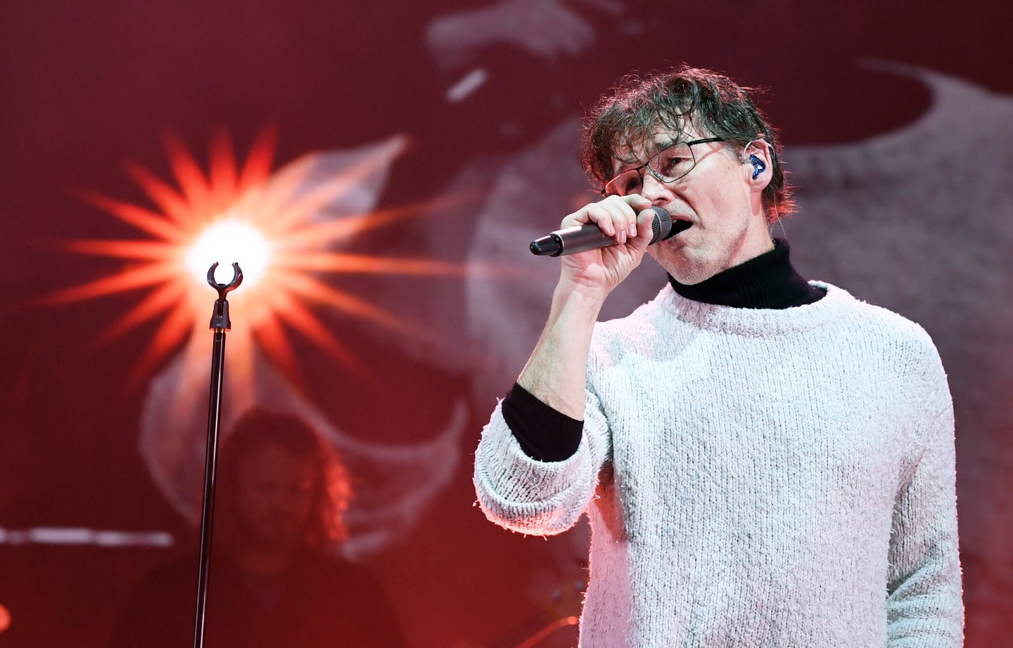 A-Ha Singer Morten Harket Confirms He Has Parkinson's Disease ...