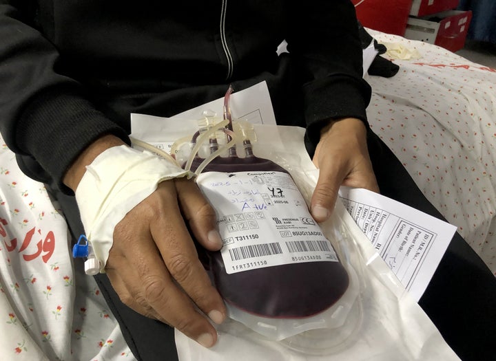 Doctors In Gaza Give Their Own Blood To Save Their Patients | HuffPost ...