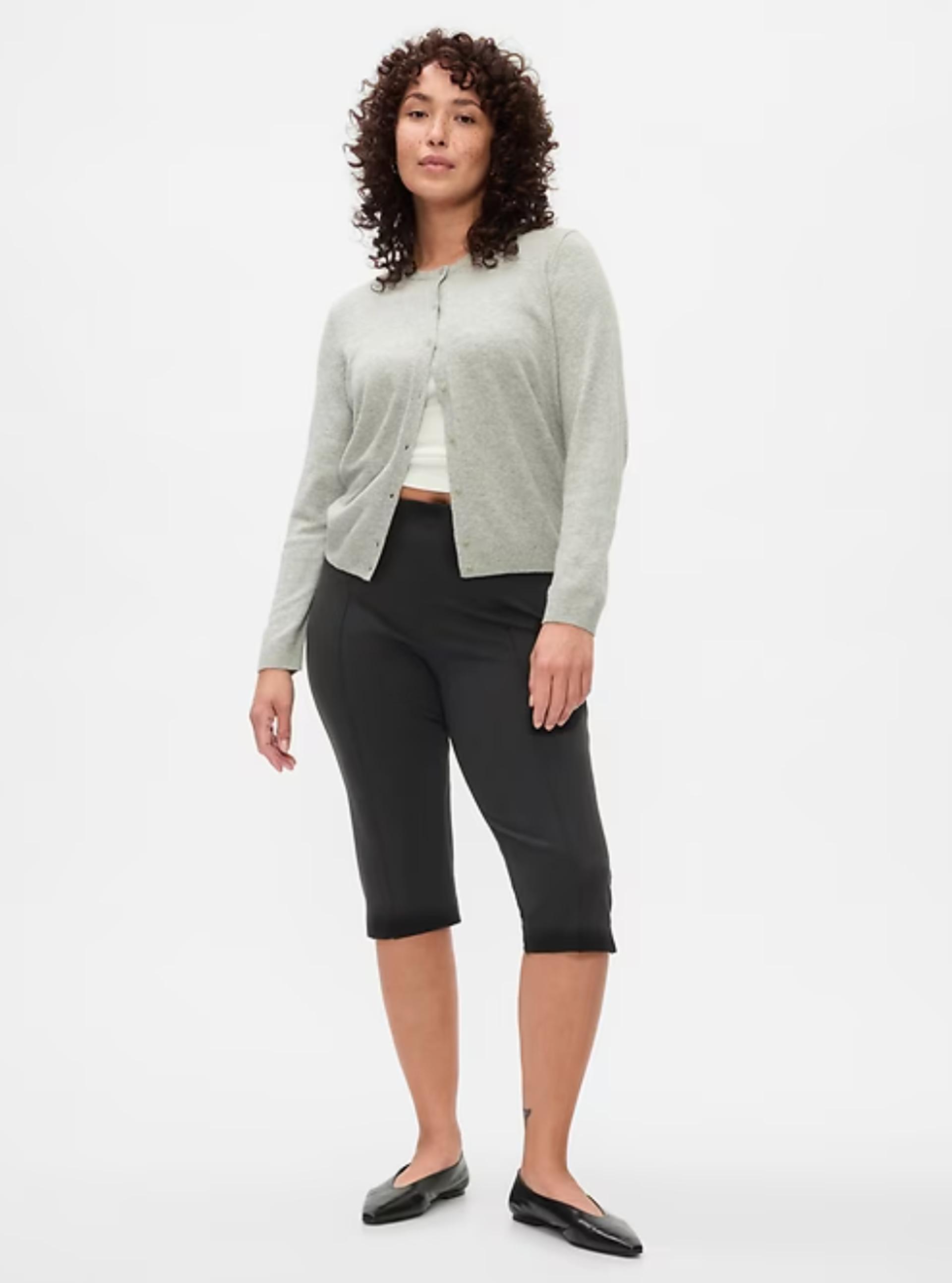 Lightweight Smoothfeel Capris Are Under $30 On Amazon | HuffPost Life