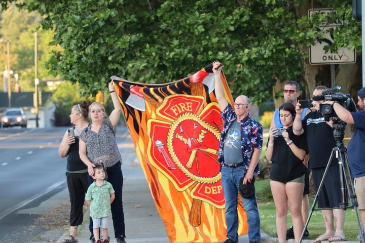 Wess Roley Identified As Idaho Firefighter Ambush Shooter | HuffPost ...