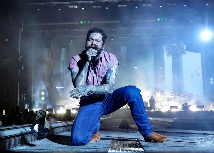 Post Malone Falls Off Stage At Arizona Concert | HuffPost Entertainment
