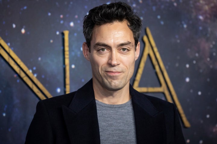 Rivals Star Alex Hassell Shared Ice-Breaker For Nude Scene | HuffPost UK Entertainment