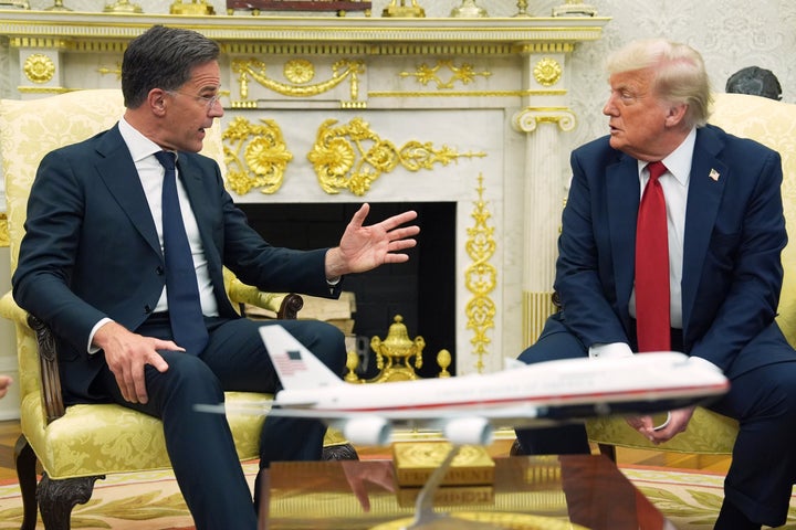 Trump Claims Putin Has Never Fooled Him – Right After Admitting Putin ...