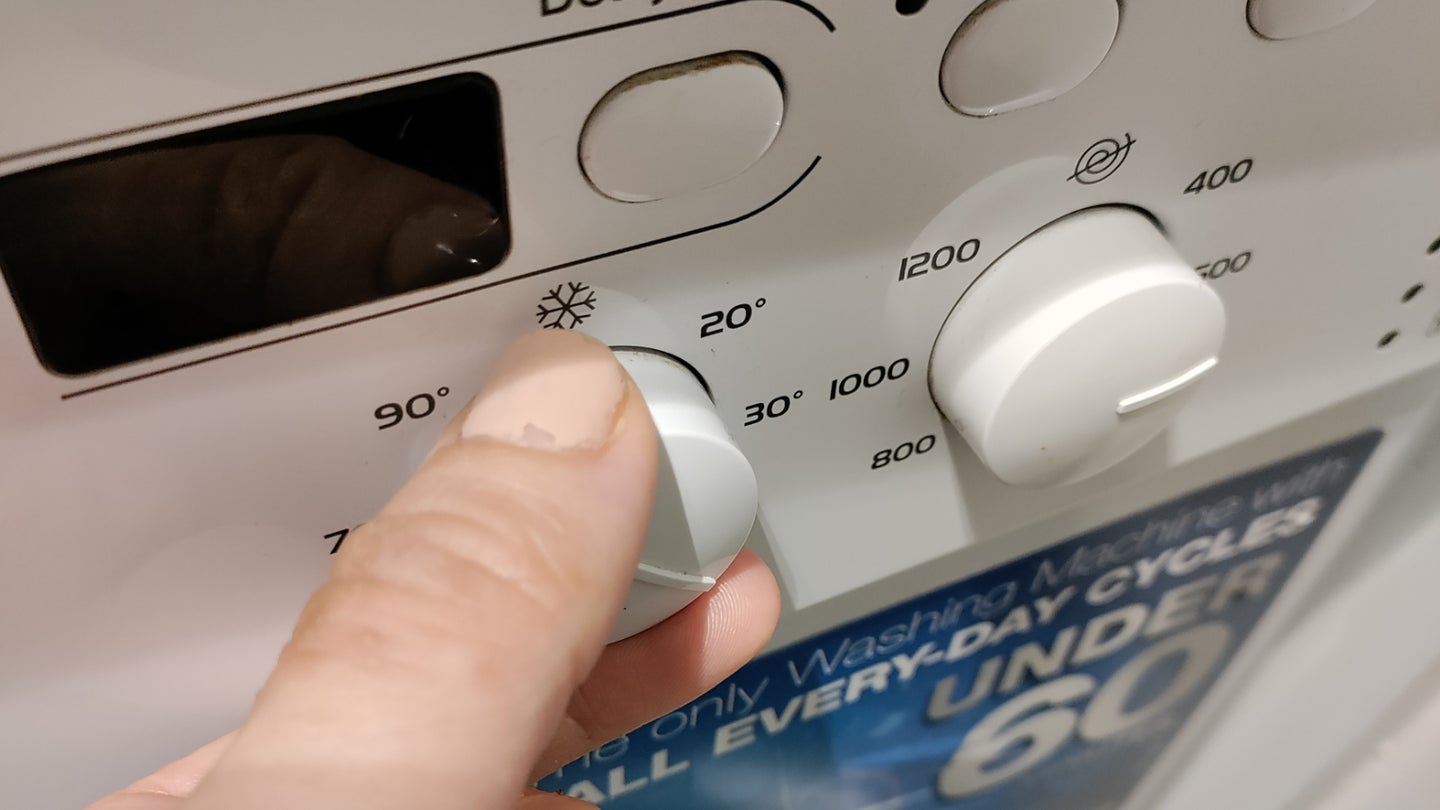 The Washing Machine Temperature A Doctor 'Doesn't See The Point In ...