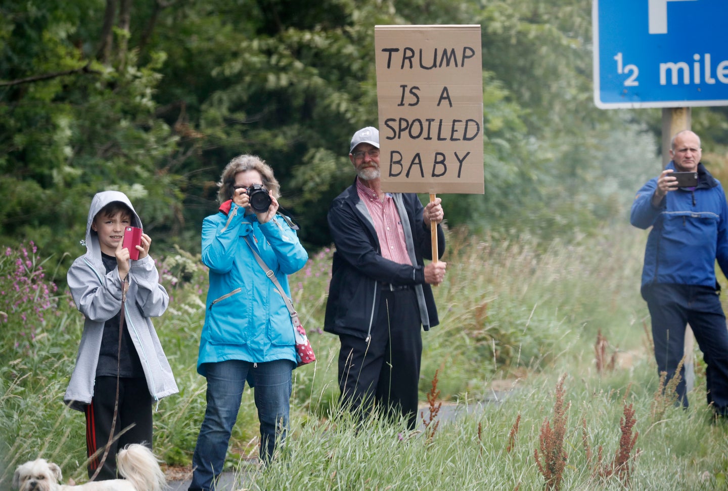 Anti Trump Protesters Plan Rude Beach Message In Scotland | HuffPost UK ...