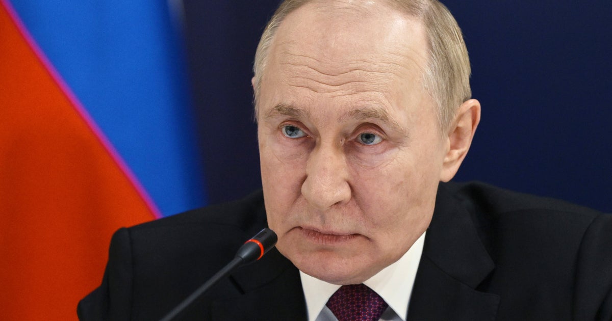 Putin Tightens Control Over Russia's Internet, UK Says | HuffPost UK ...