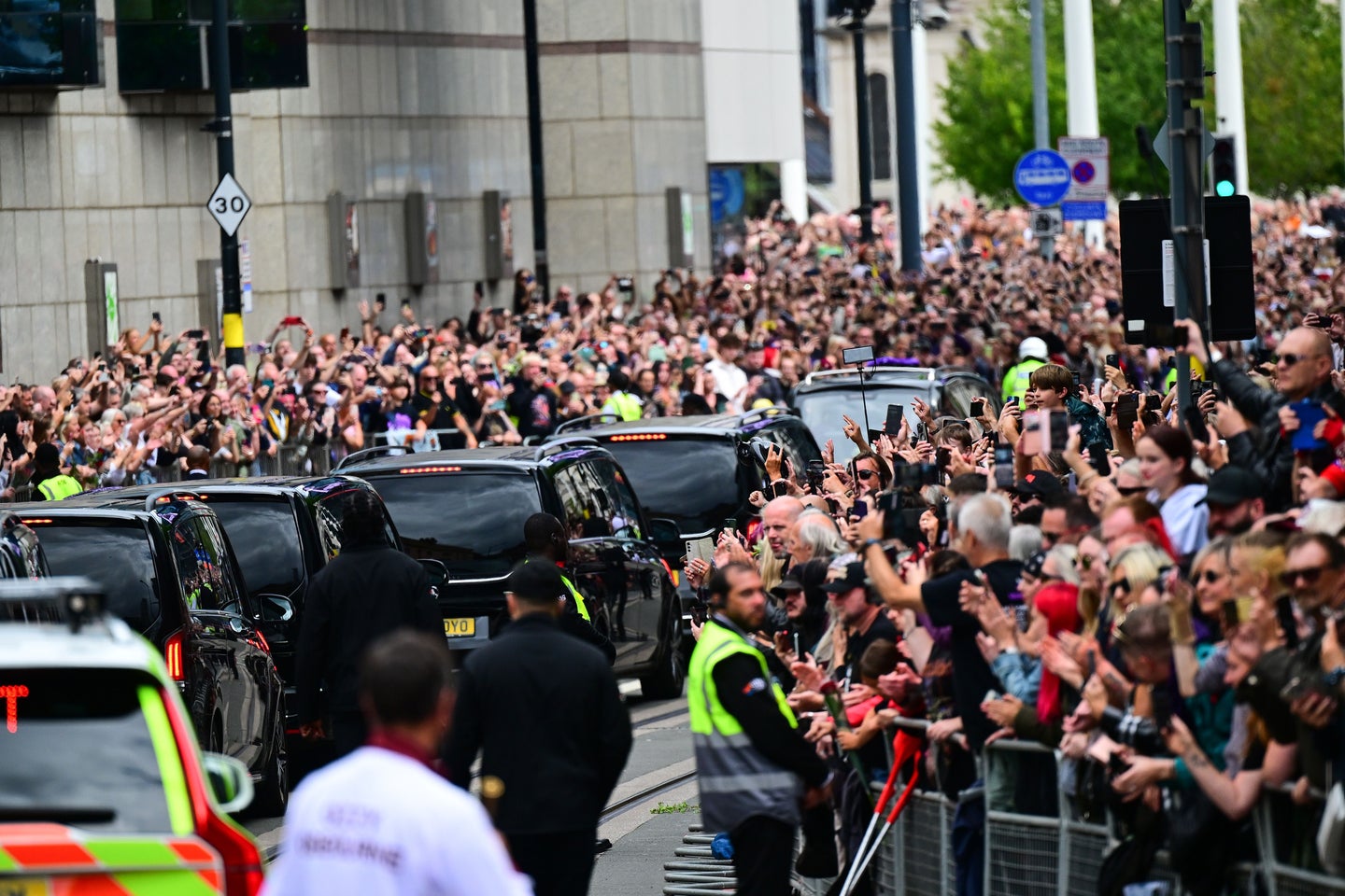 Royal Band Play Ozzy Osbourne Tribute Outside Buckingham Palace ...