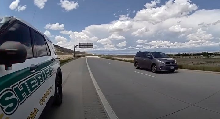 5 Sheriff’s Deputies Disciplined Over Signal Chat With ICE That Led To Teen’s Detention ...