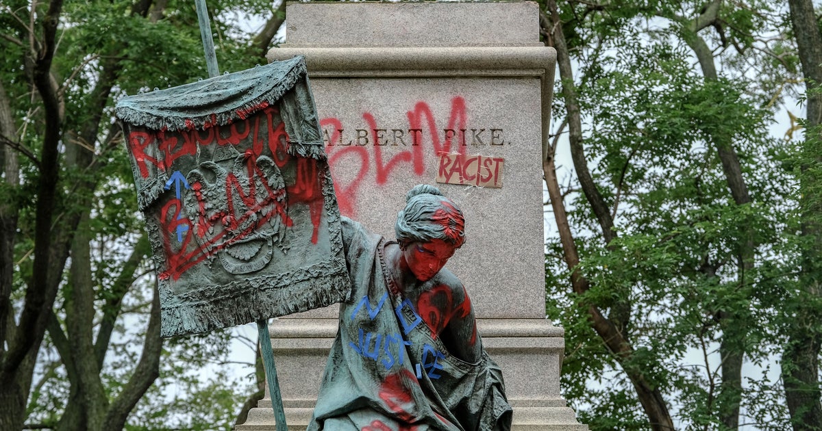 Confederate Statue Toppled In BLM Protests Is Returning -- Thanks To ...
