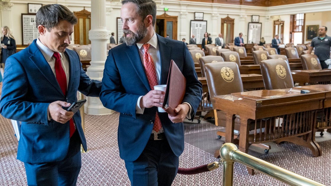 Ken Paxton Sues Beto O'Rourke, Texas Democrats | HuffPost Latest News