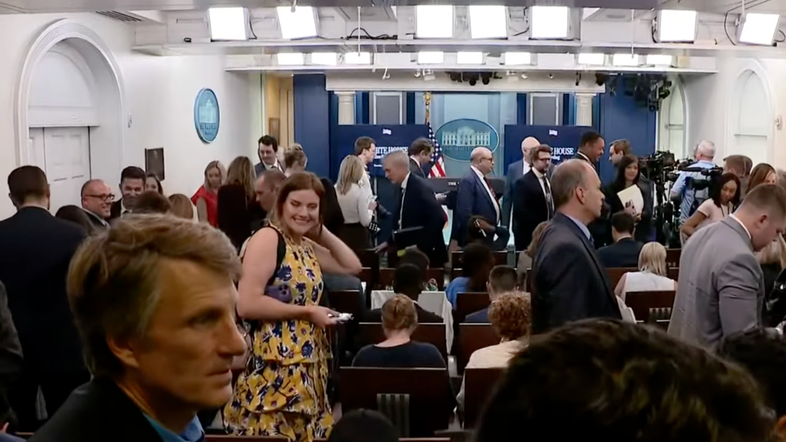 Reporter Video Goes Viral Amid Lizard Person Rumors | HuffPost Latest News