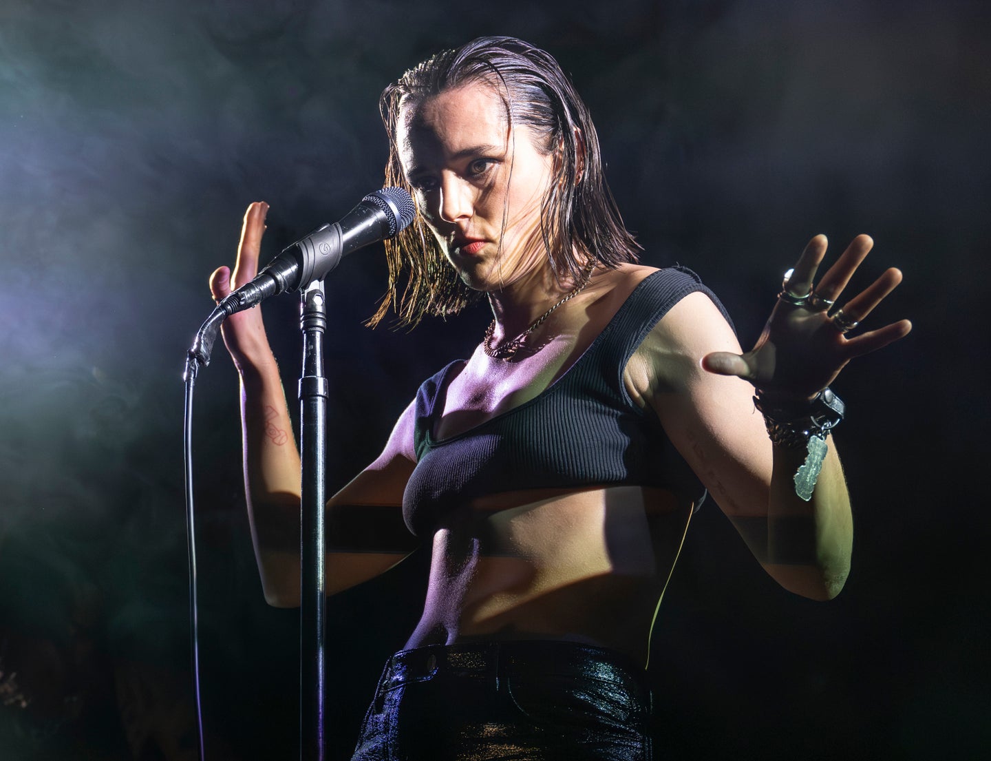 Hostage Cast: Where Have You Seen The Stars Of The Netflix Thriller ...